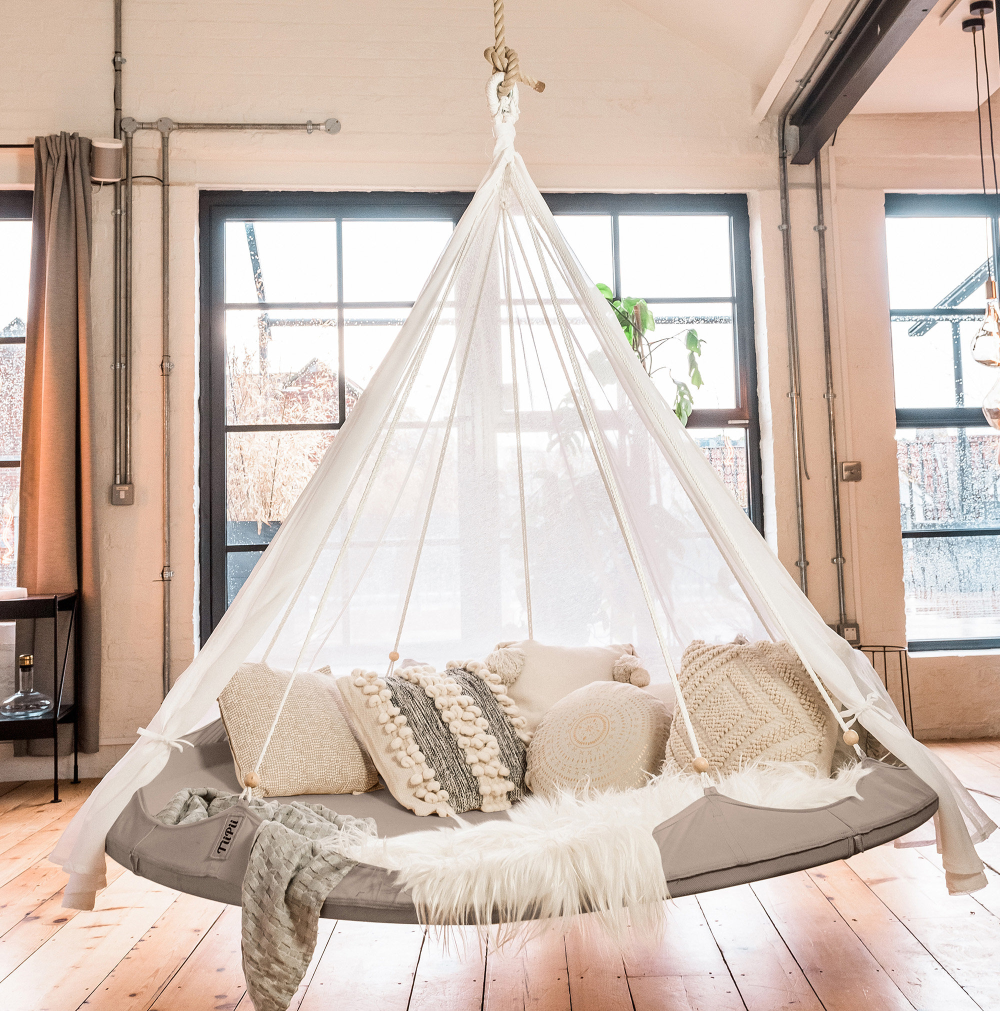 Tiipii hammock store